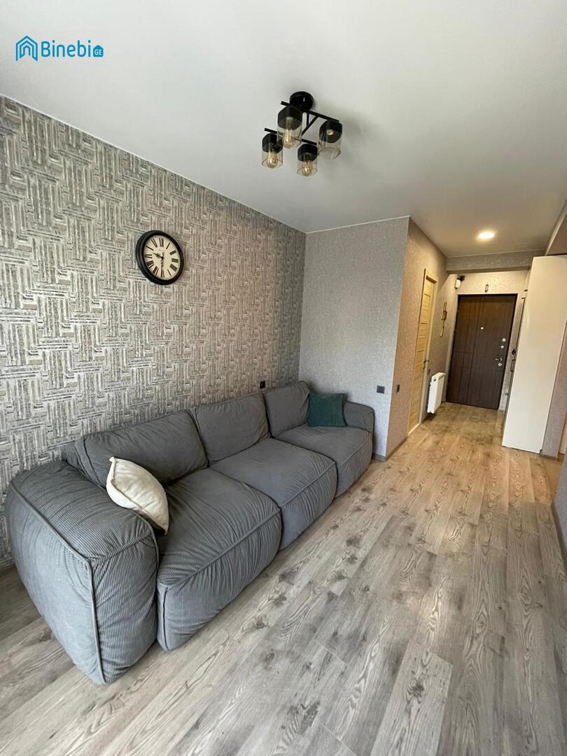 იყიდება 2 ოთახიანი ბინა, თბილისი, დიდი დიღომი, ვეფხისტყაოსნის 39