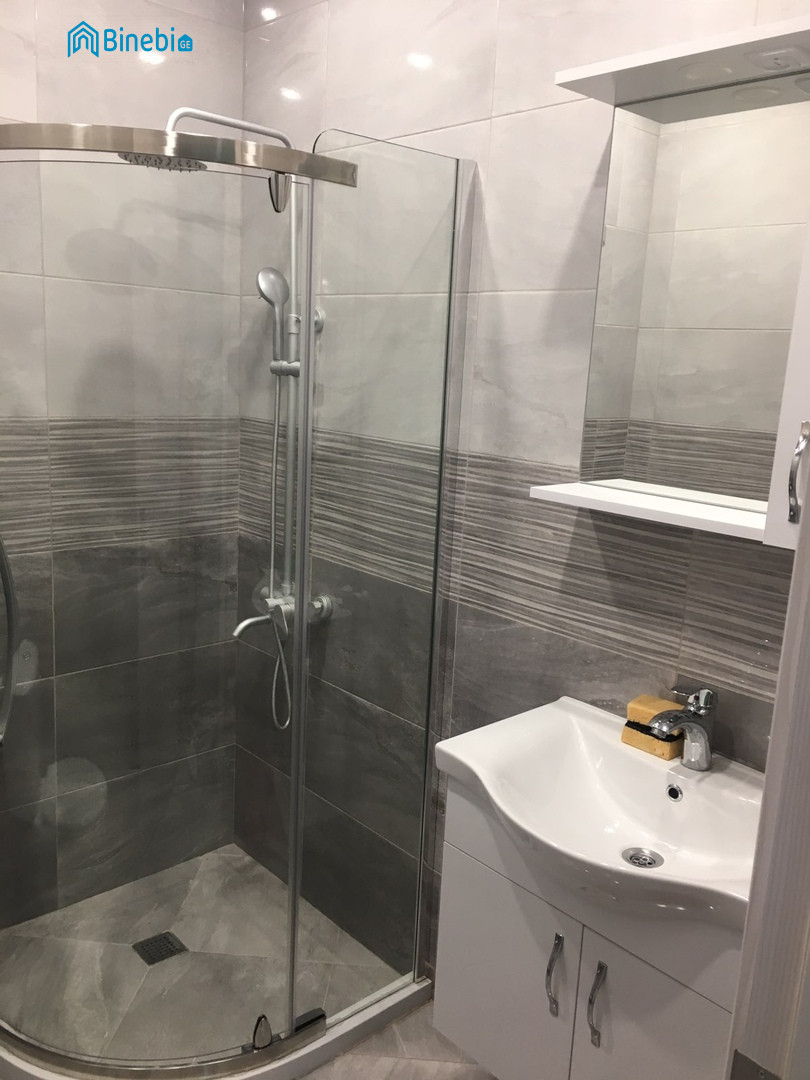 ქირავდება დღიურად სტუდიოს ტიპის ბინა, ბათუმი, ტბელ აბუსერიძის ქუჩა 5